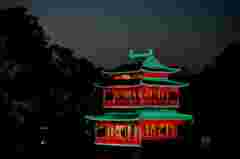 Barco illuminates poetic journey at Yueyang Tower Scenic Area - Barco