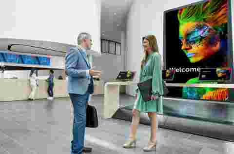 OverView LCD series - Barco