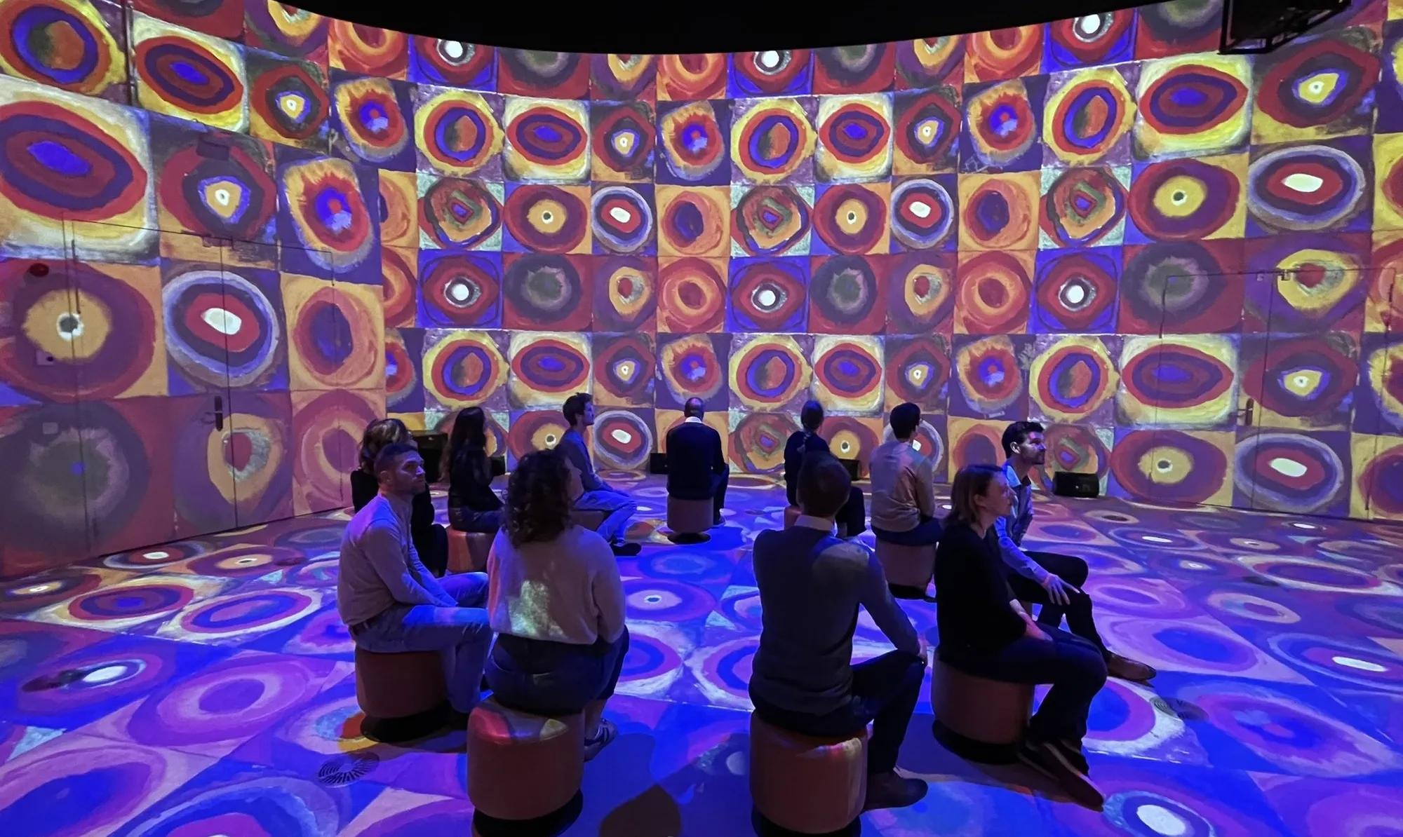 Choosing a projector for your immersive installations - Barco
