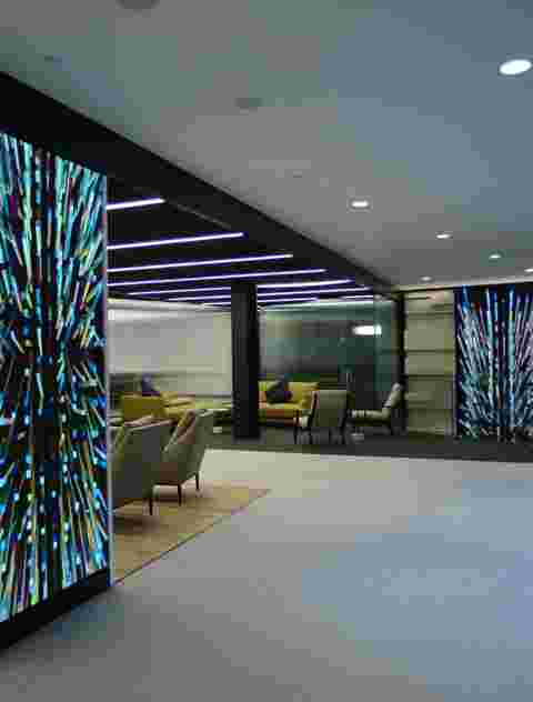High-resolution Barco LED for HP's Customer Engagement Centre - Barco