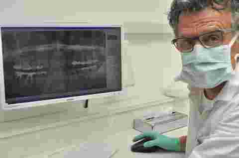 Dental displays - Barco