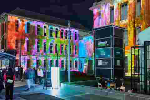 Outdoor projection mappings: limitless possibilities - Barco