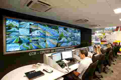 Barco video wall contributes to safer highways in Brazil - Barco