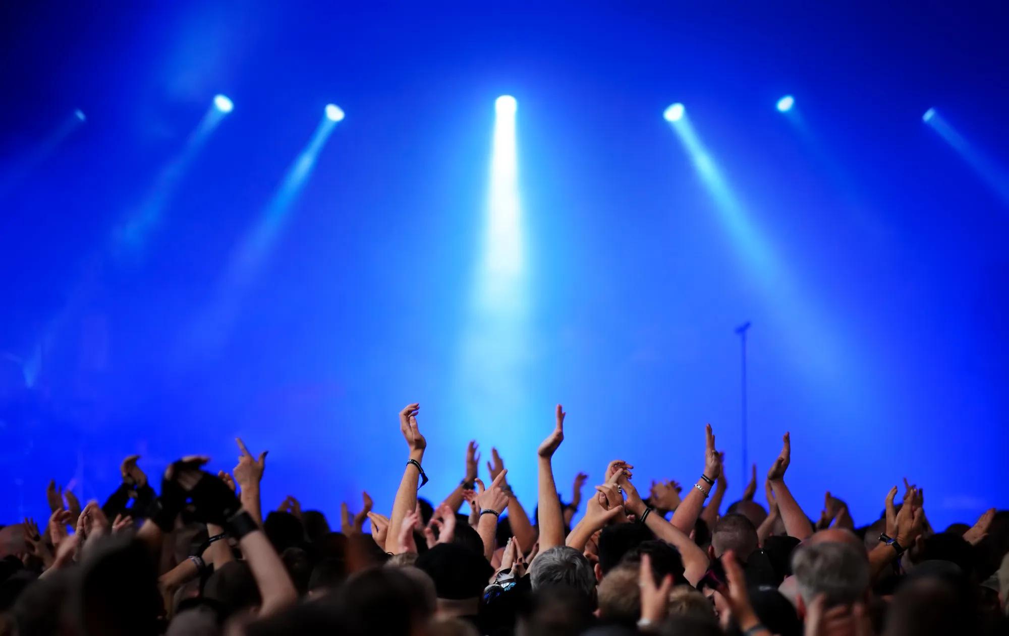 Mobile Control Center solutions - Barco