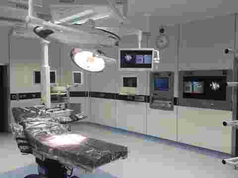 Barco technology takes operating rooms to the next level - Barco