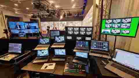 Screen management - Barco