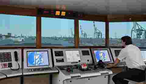 Simulation projectors - Barco