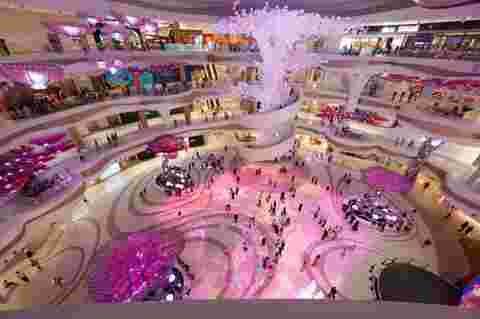 Projections bring fantastical forest to life in Haikou shopping mall ...
