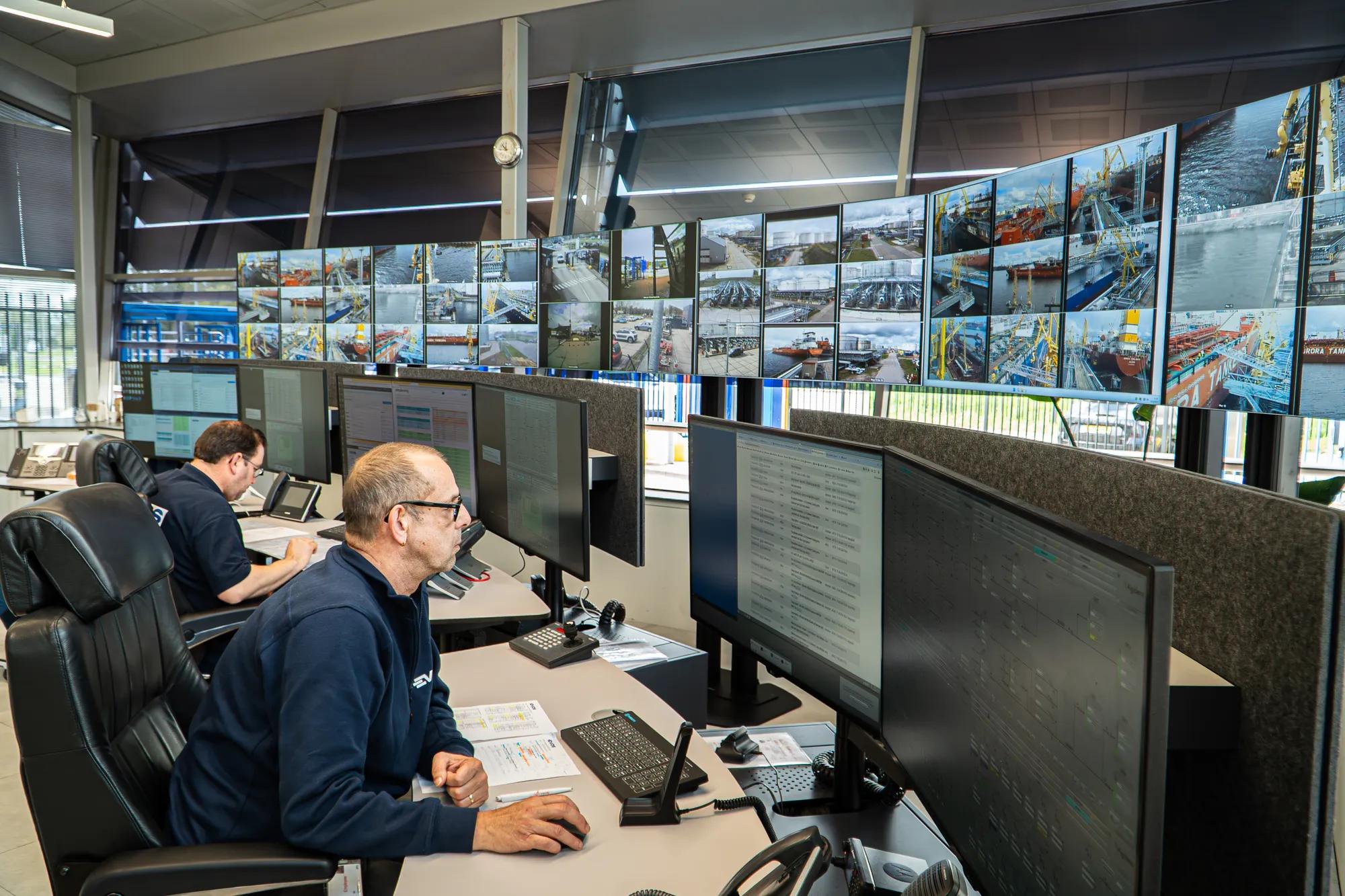 Storage company Evos Amsterdam simplifies work processes with Barco ...